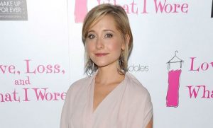 Know About Allison Mack; NXIVM, Smallville, Net Worth, Trial, Married