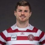 John Bateman Girlfriend, Wife, Daughter, Family & Net Worth